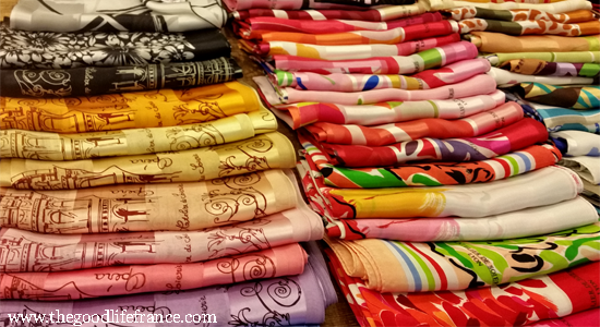 Lyon Silk weavers and traboules : The Good Life France